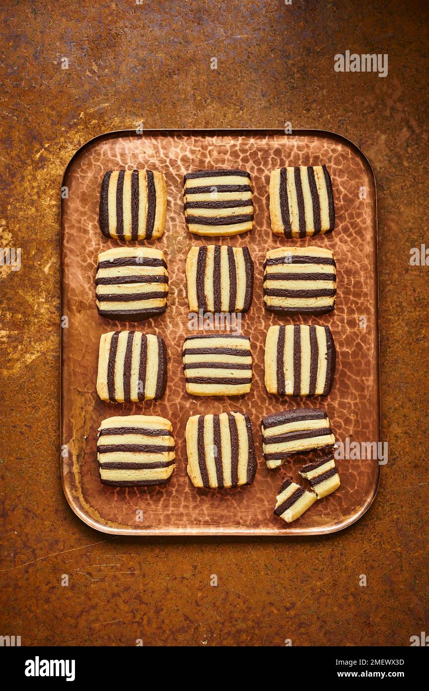 Piano key cookies hi-res stock photography and images - Alamy