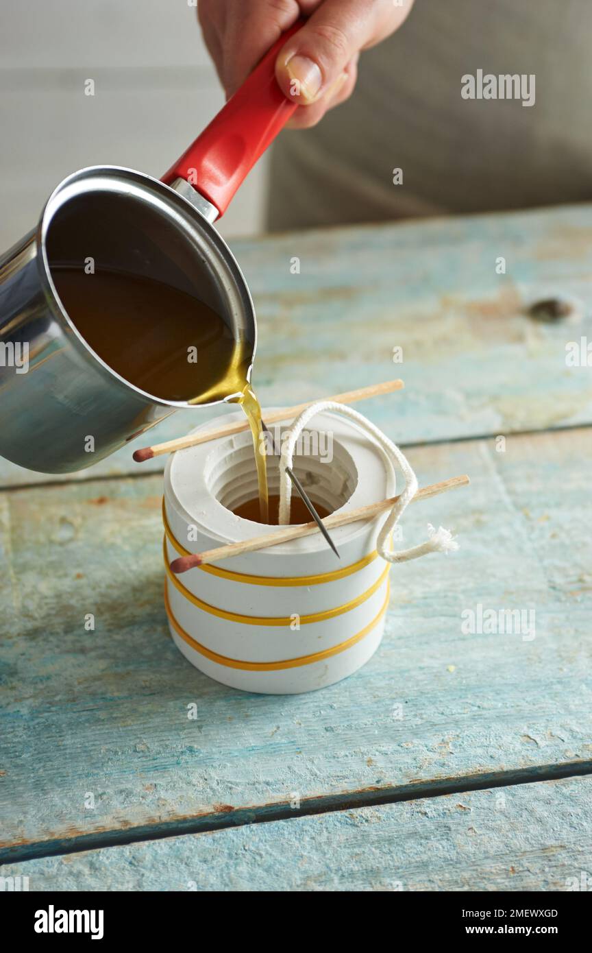 Mould making hi-res stock photography and images - Alamy