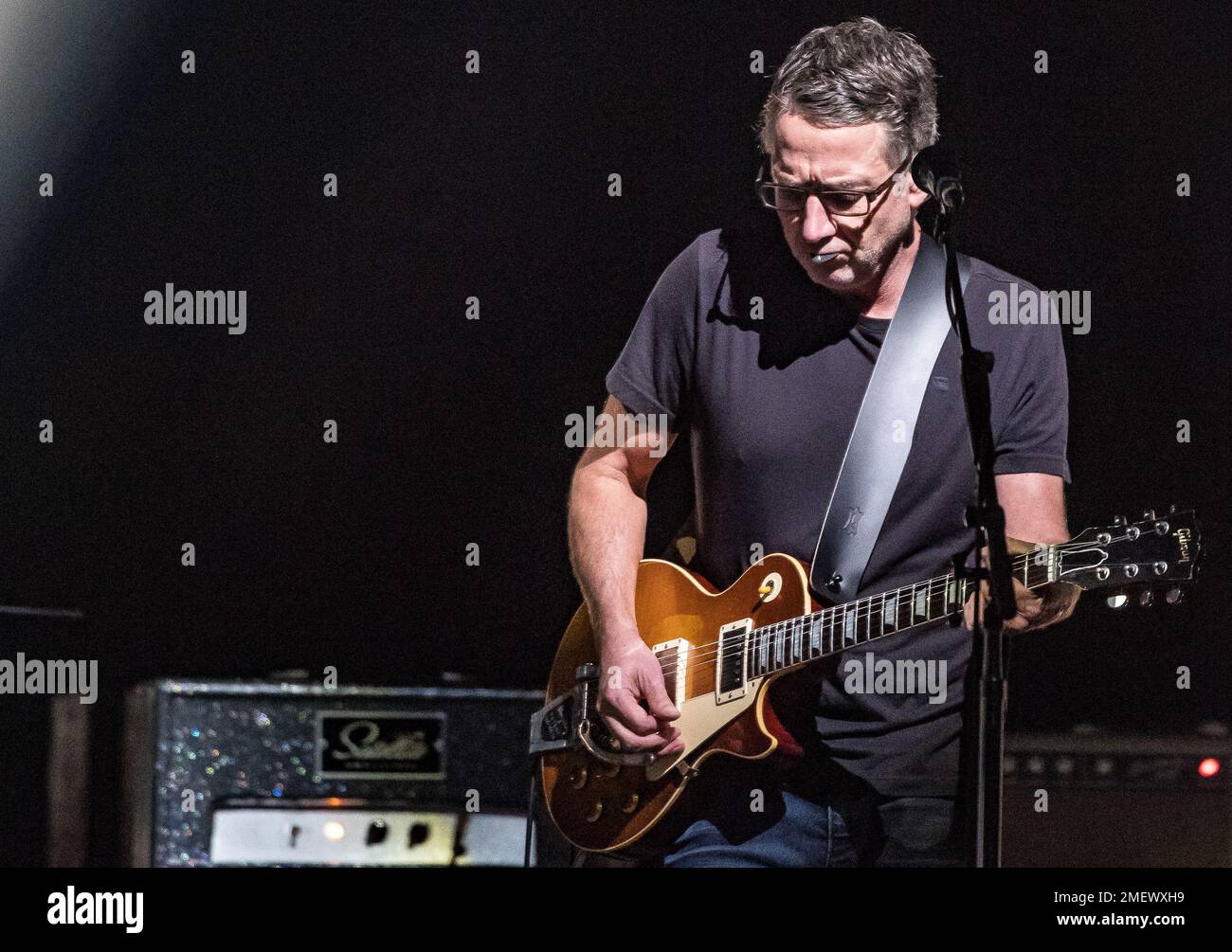 Temple of the Dog in concert from Madison Square Garden in New York ...