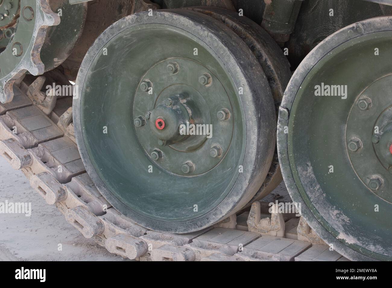 Leopard 1, Road wheels and tracks Stock Photo - Alamy
