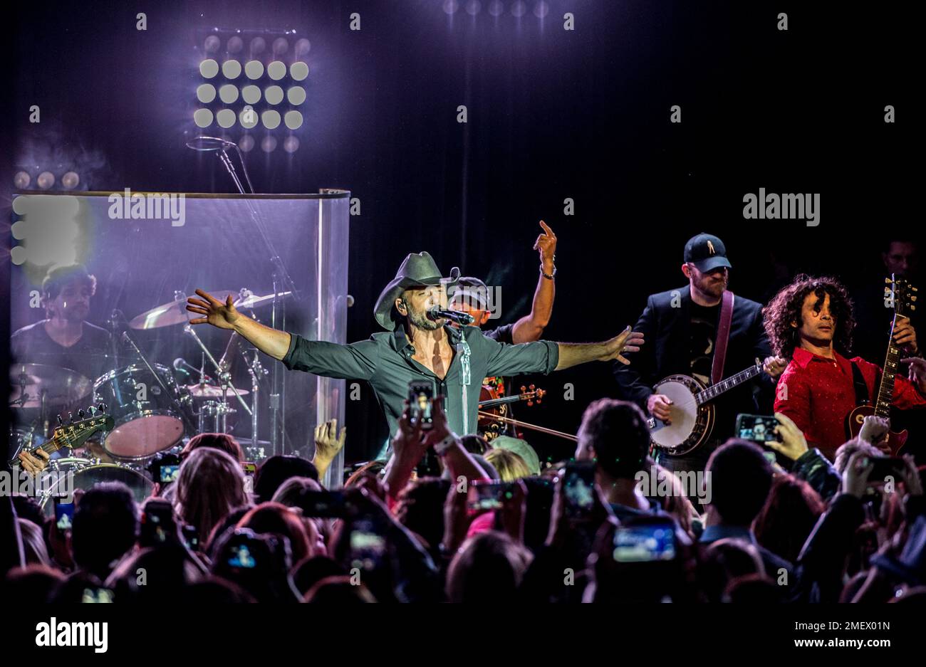 Tim McGraw in concert at the Edison Ballroom in New York Stock Photo ...