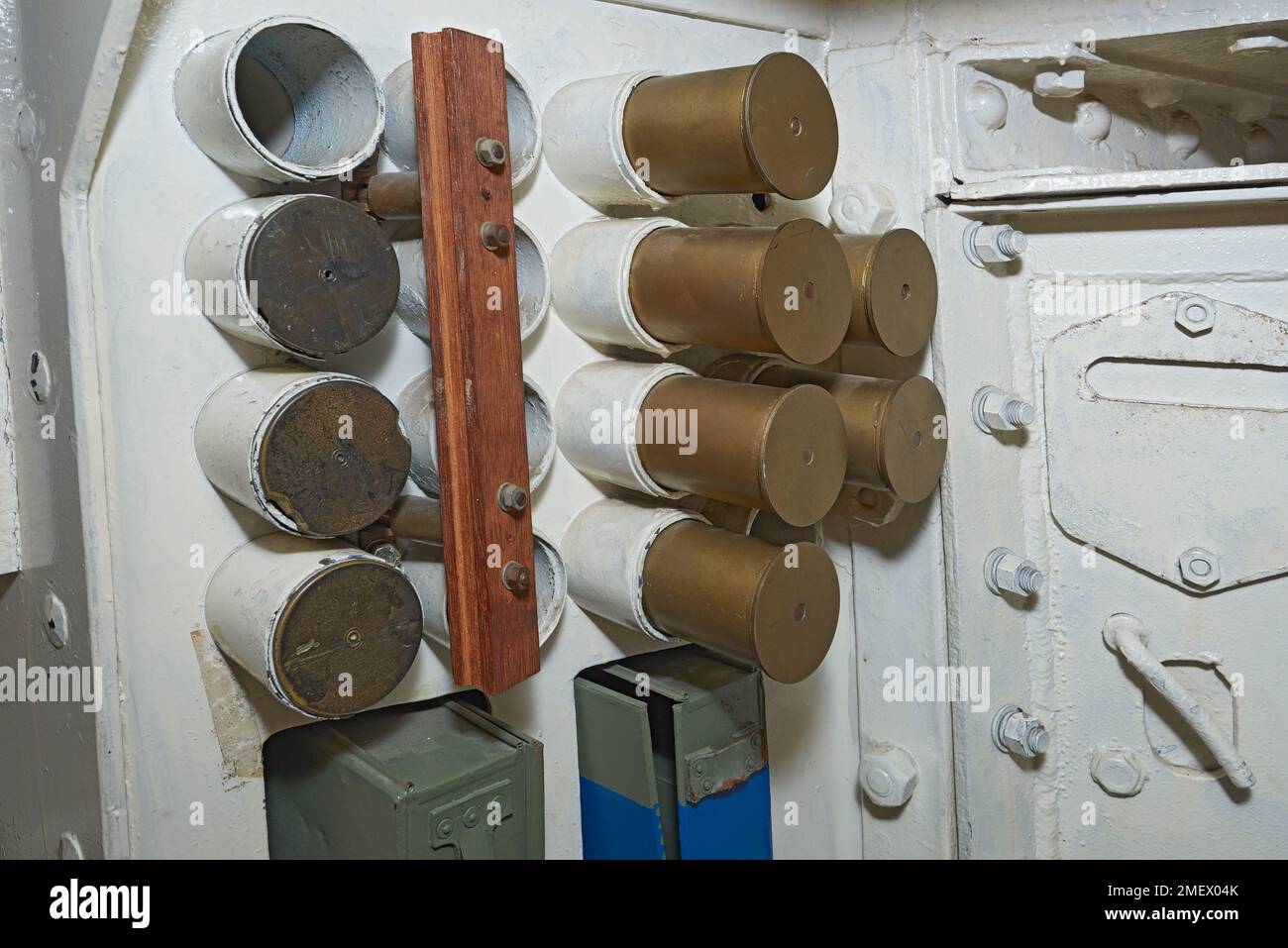 Combat shells hi-res stock photography and images - Alamy