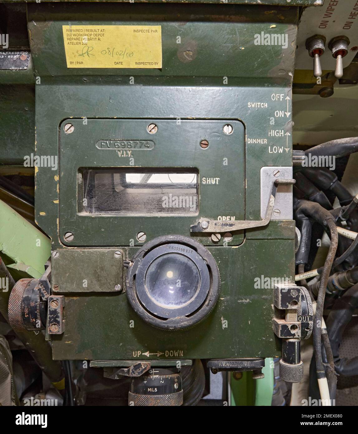 Gunners sight hi-res stock photography and images - Alamy