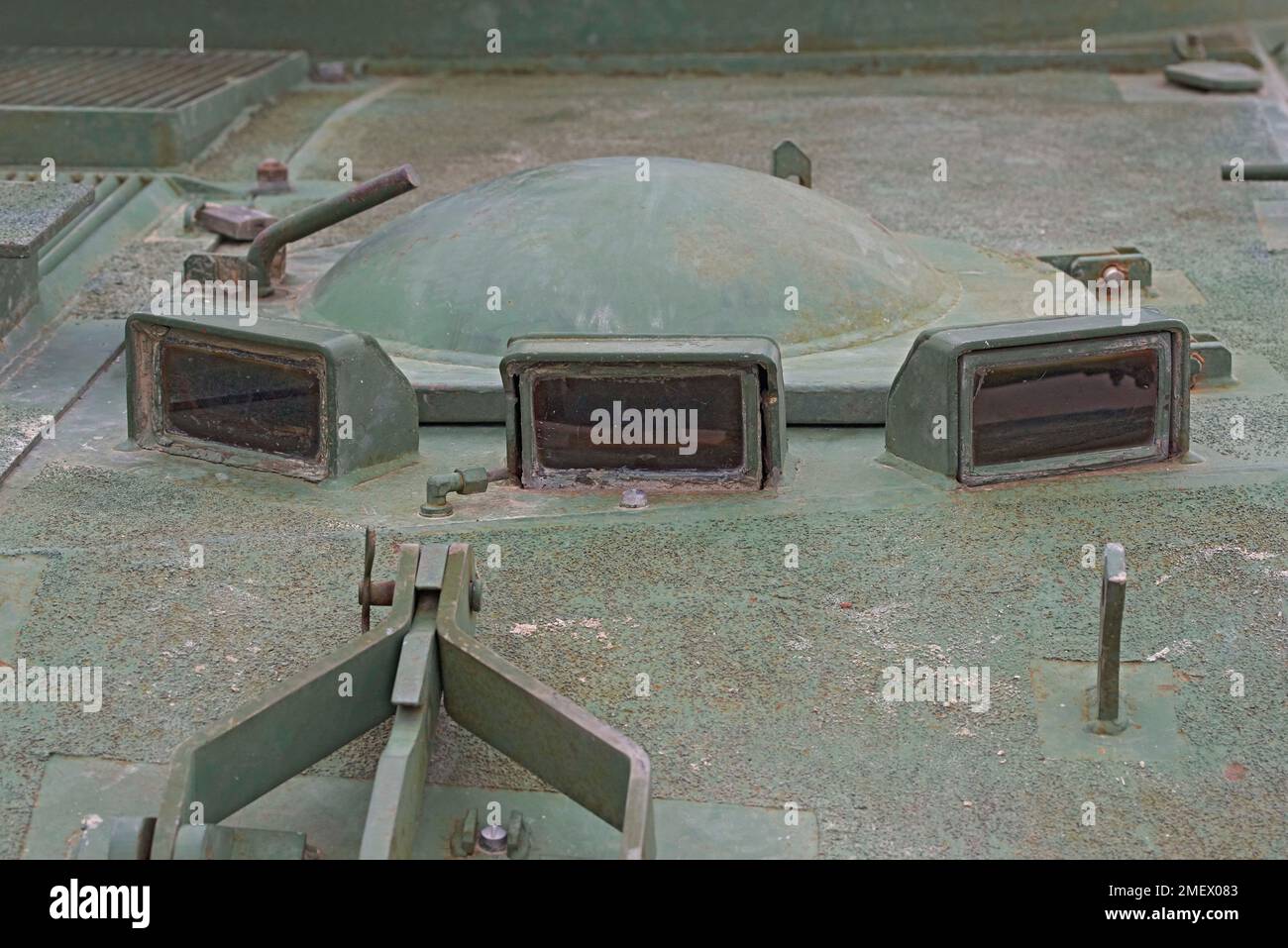 Cougar, Driver's hatch (closed) and periscopes Stock Photo - Alamy