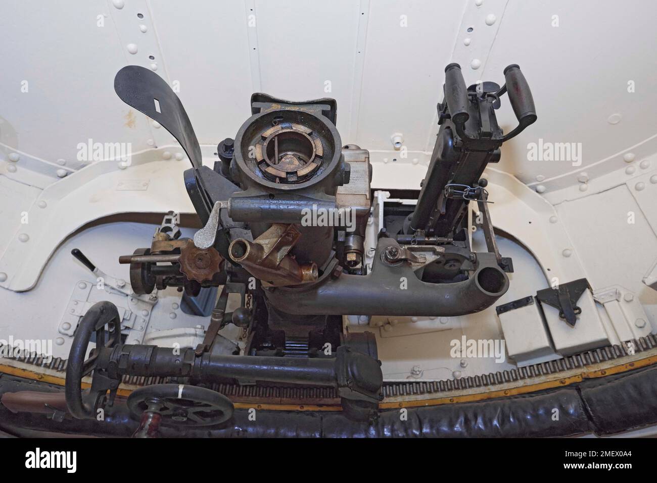 Vickers Medium Mark I, Main gun and co-axial machine gun Stock Photo ...