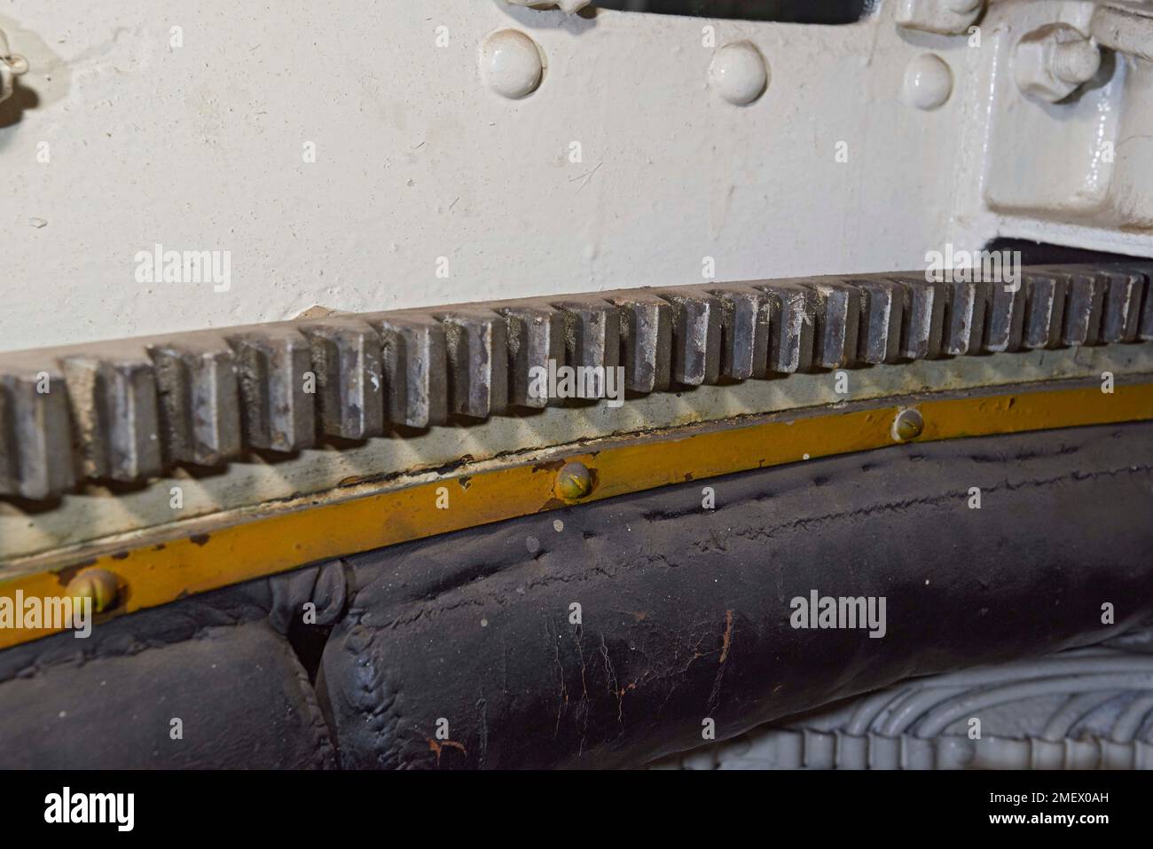 Vickers Medium Mark I, Turret gearing Stock Photo - Alamy