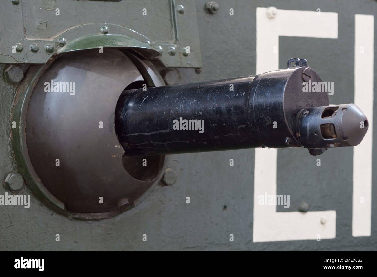 Vickers Medium Mark I, right-side machine gun Stock Photo - Alamy