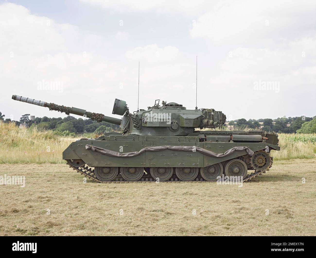 Centurion Mk 13, Side view (left Stock Photo - Alamy
