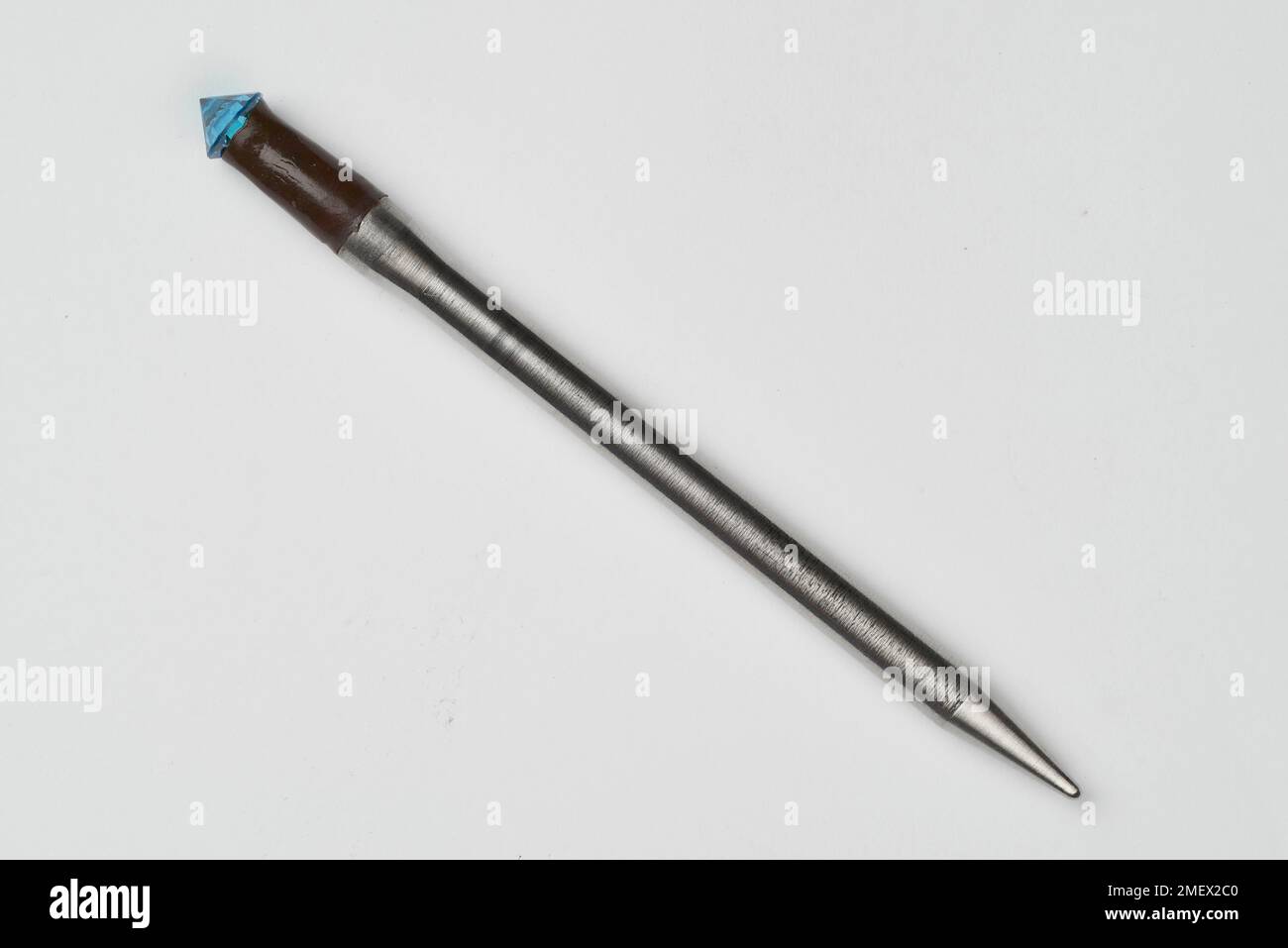 Gem cutting tools hi-res stock photography and images - Alamy