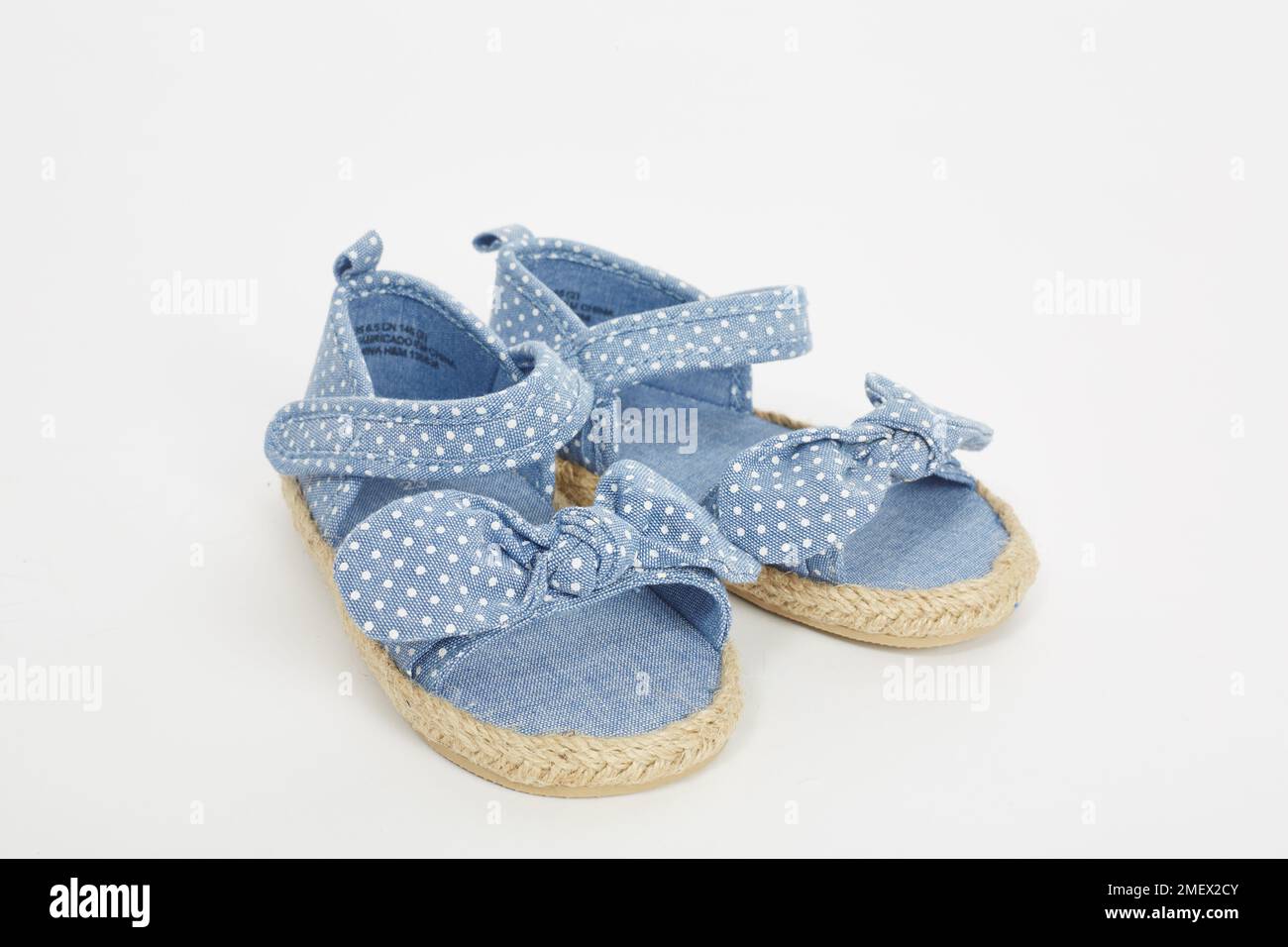 Baby blue colour hi-res stock photography and images - Alamy