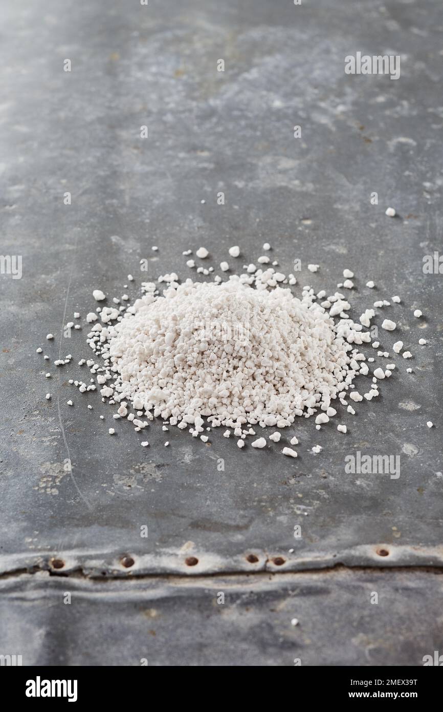 Perlite hi-res stock photography and images - Alamy