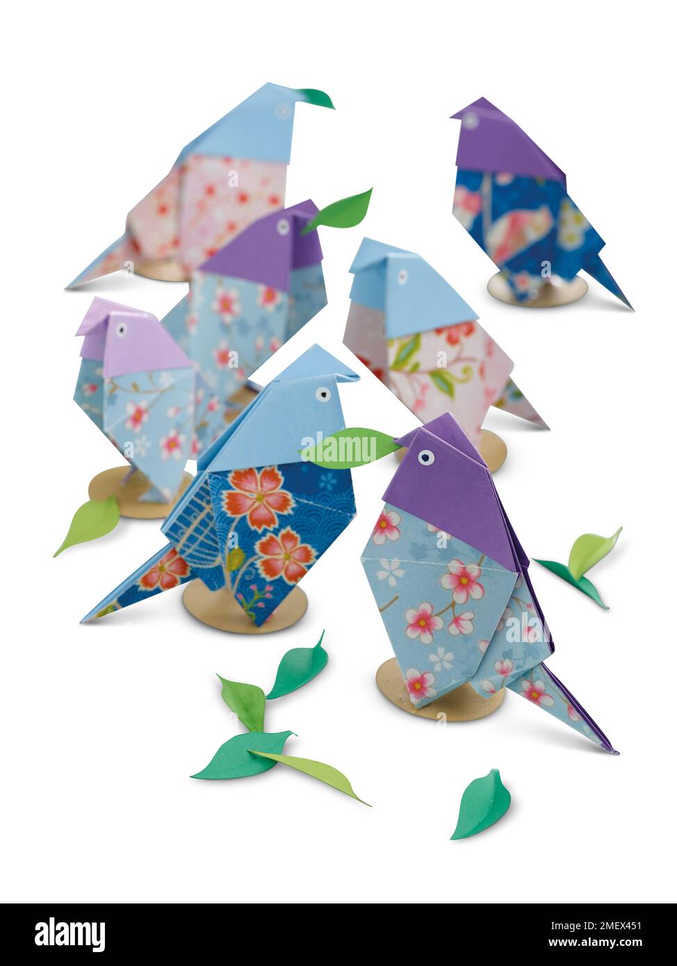 Papercraft origami birds steps Stock Photo - Alamy