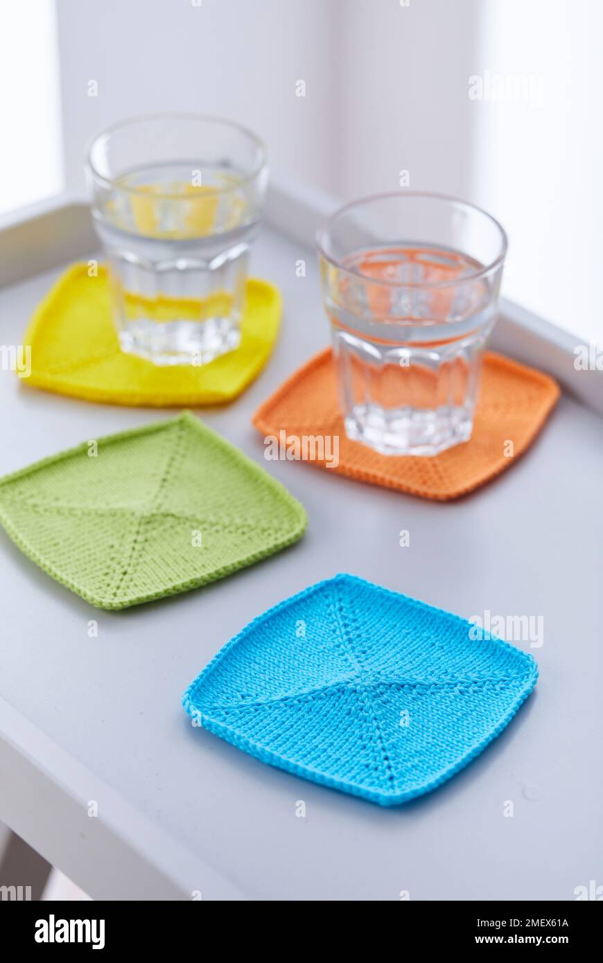 Woven coasters hi-res stock photography and images - Alamy