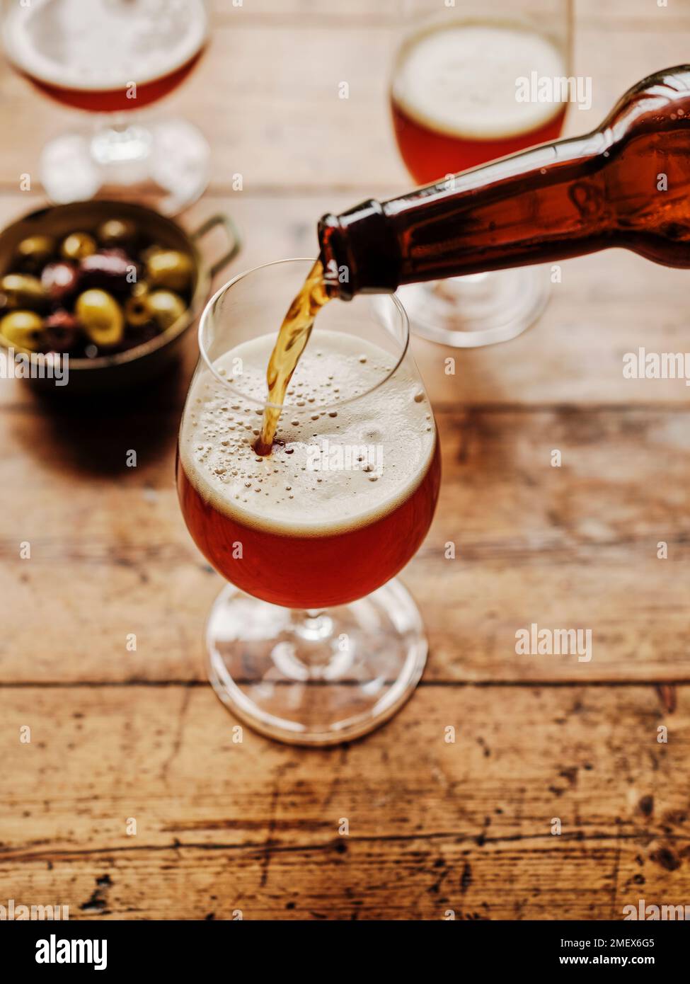 Barley wine hi-res stock photography and images - Alamy