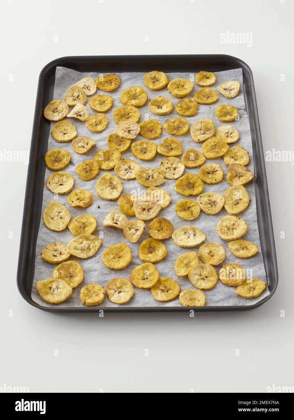 Chips tray hi-res stock photography and images - Alamy