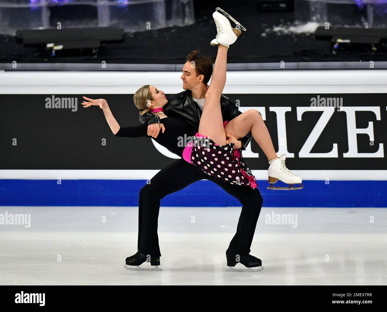 Anna Yanovskaya and Adam Lukacs of Hungary perform during the Ice Dance ...