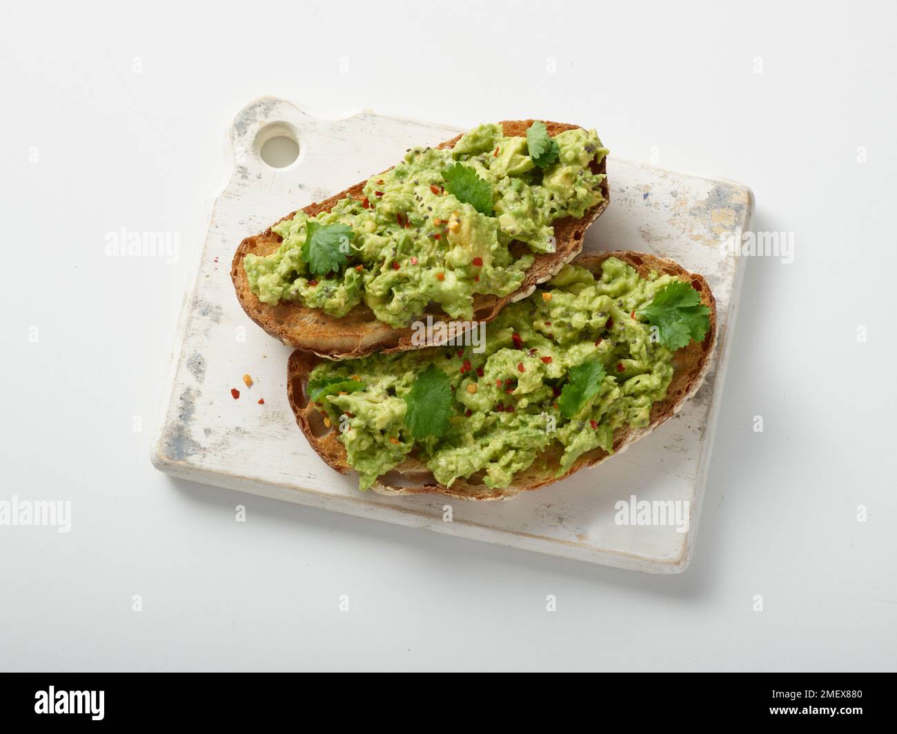 Avocado smash on toast Stock Photo - Alamy
