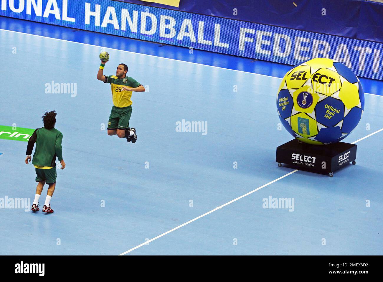 Brazilian national handball team hi-res stock photography and images ...