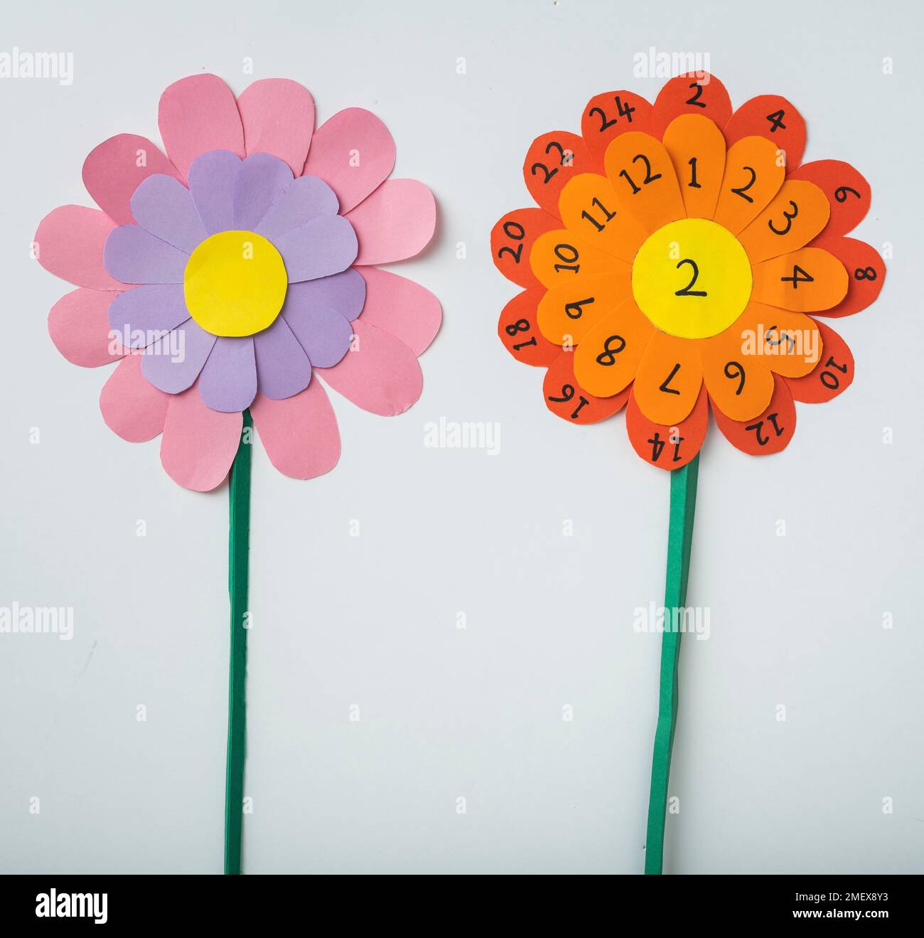 Handmade paper flowers hi-res stock photography and images - Alamy
