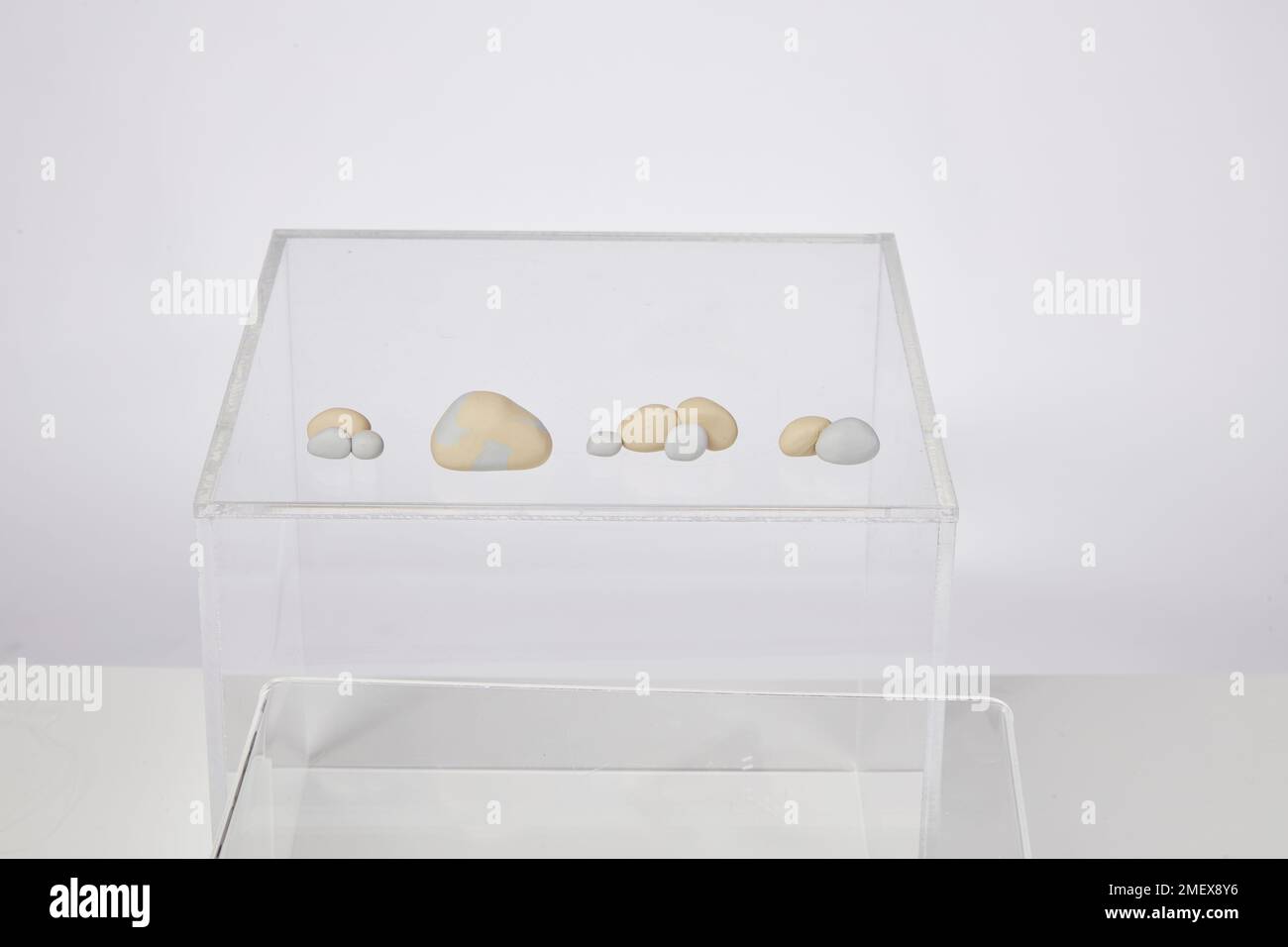 Pebble image hi-res stock photography and images - Alamy