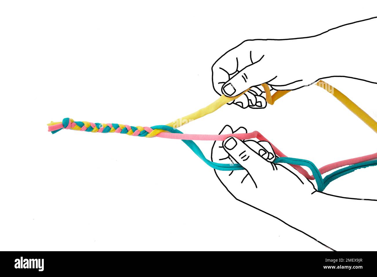 Steps for woven pot craft - How to plait Stock Photo - Alamy