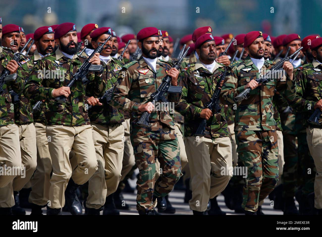 Pakistani commandos from the Special Services Group march during a ...