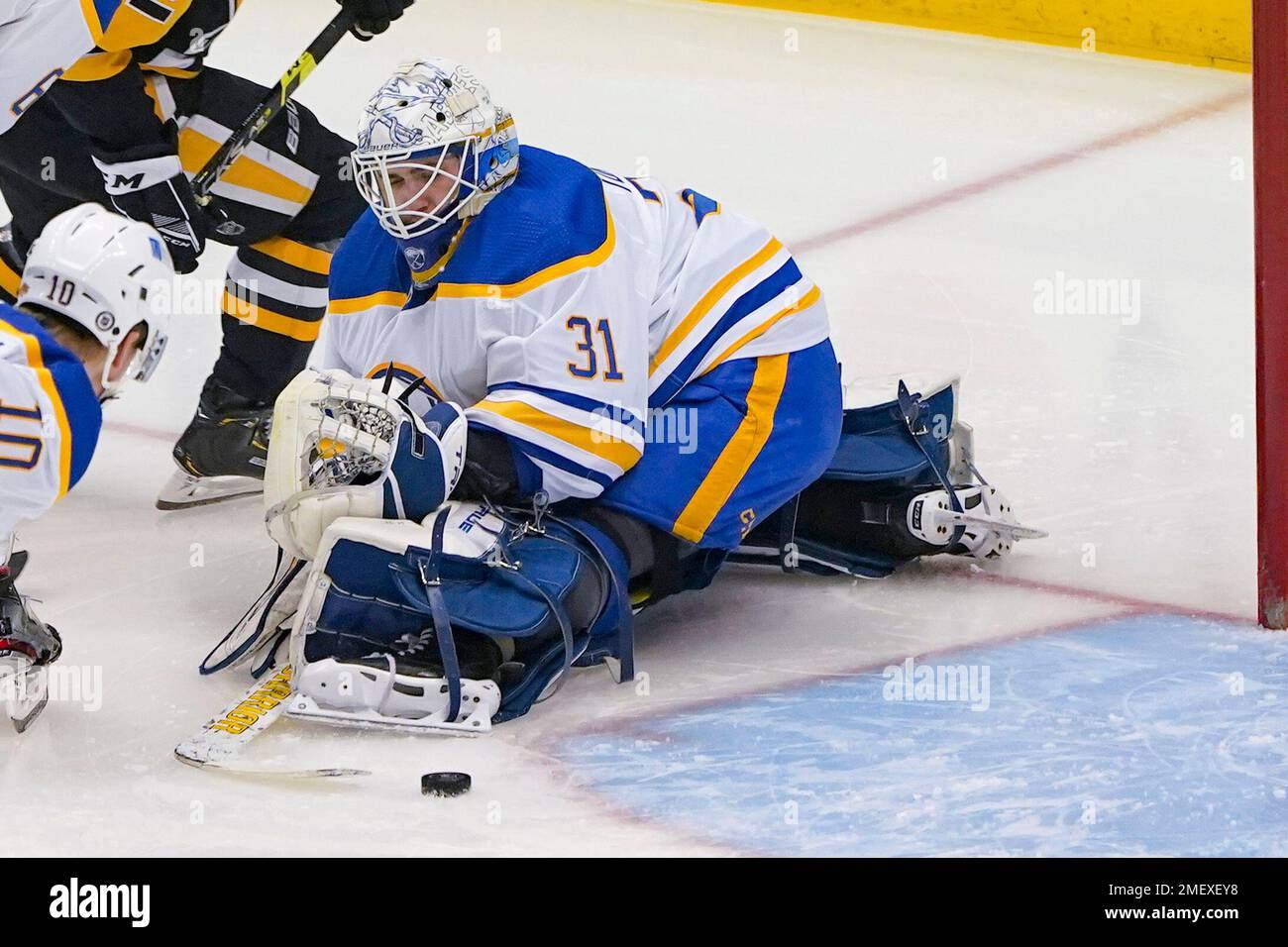 Buffalo Sabres goalie Dustin Tokarski (31) plays against the Pittsburgh ...