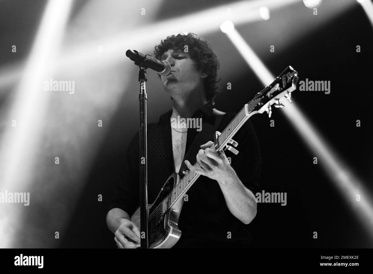 The Kooks in concert from Terminal 5 in New York Stock Photo - Alamy