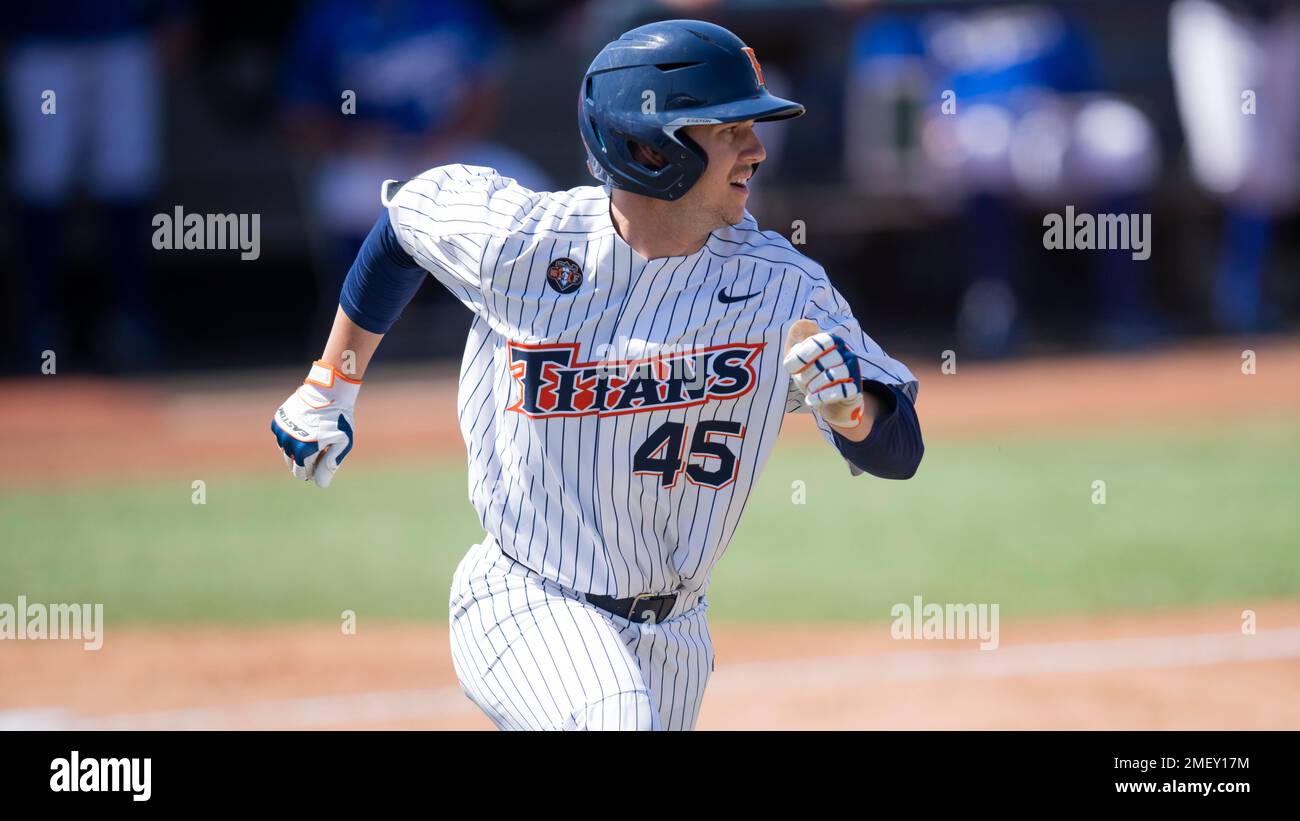 Cal State Fullerton's Jake Gentry sprints during an NCAA baseball game ...