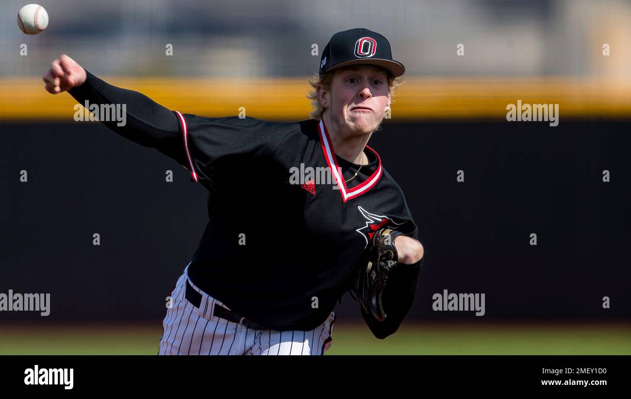 Omaha pitcher Mark Timmins (24) throws a pitch against South Dakota St ...