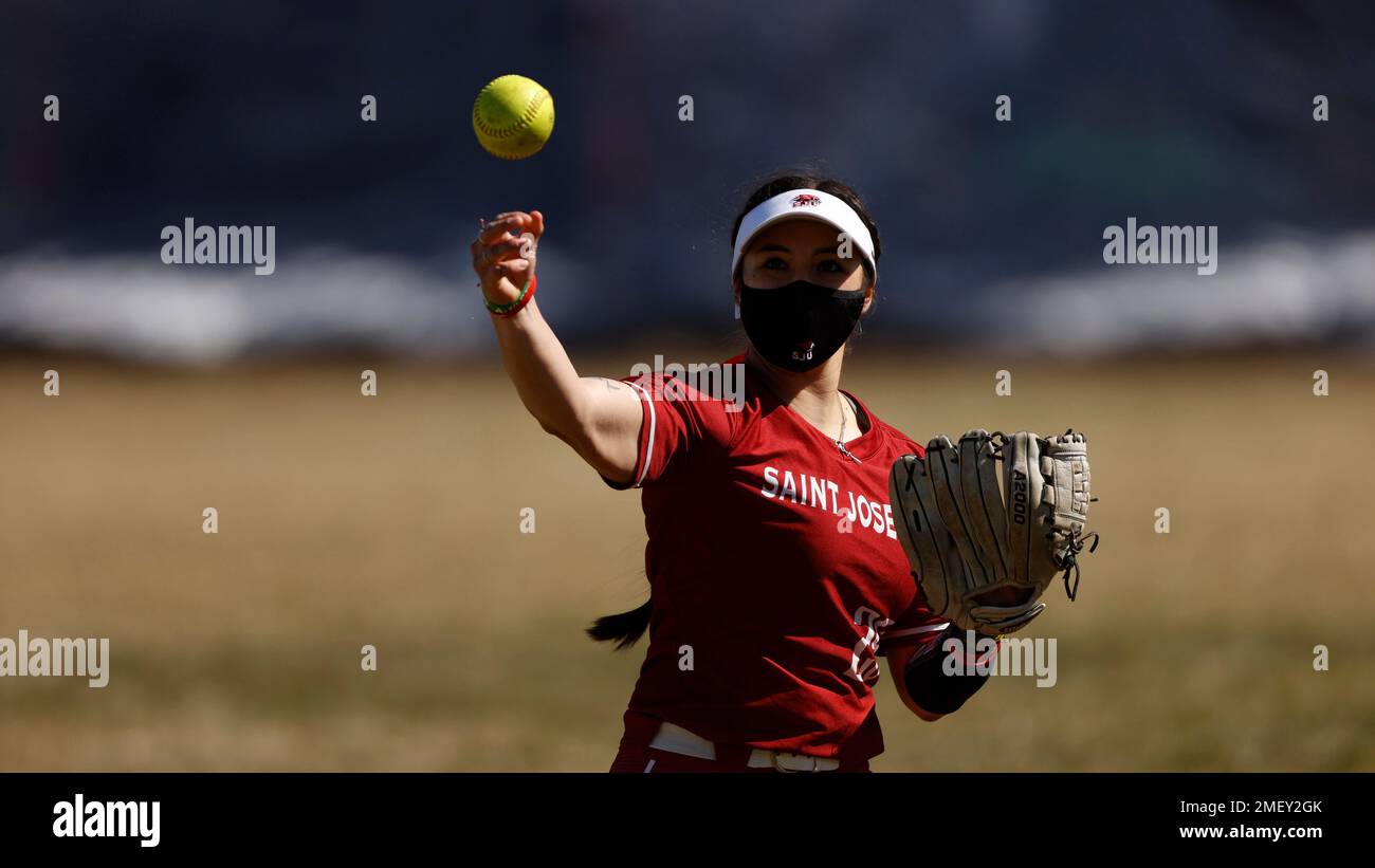 St. Joseph's Jordan Hinkle makes a play while facing LaSalle during an ...