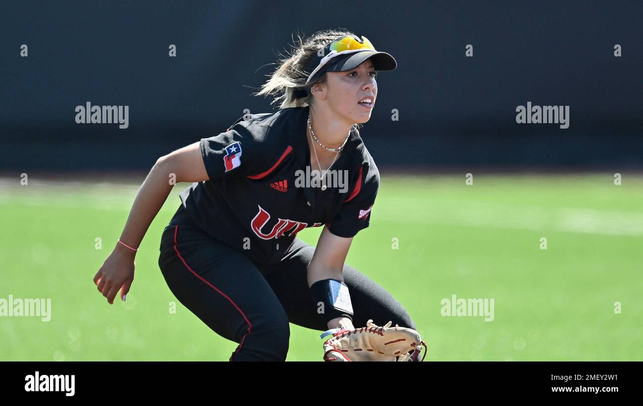 Incarnate Word's Hailey Goins watches the ball during an NCAA softball ...
