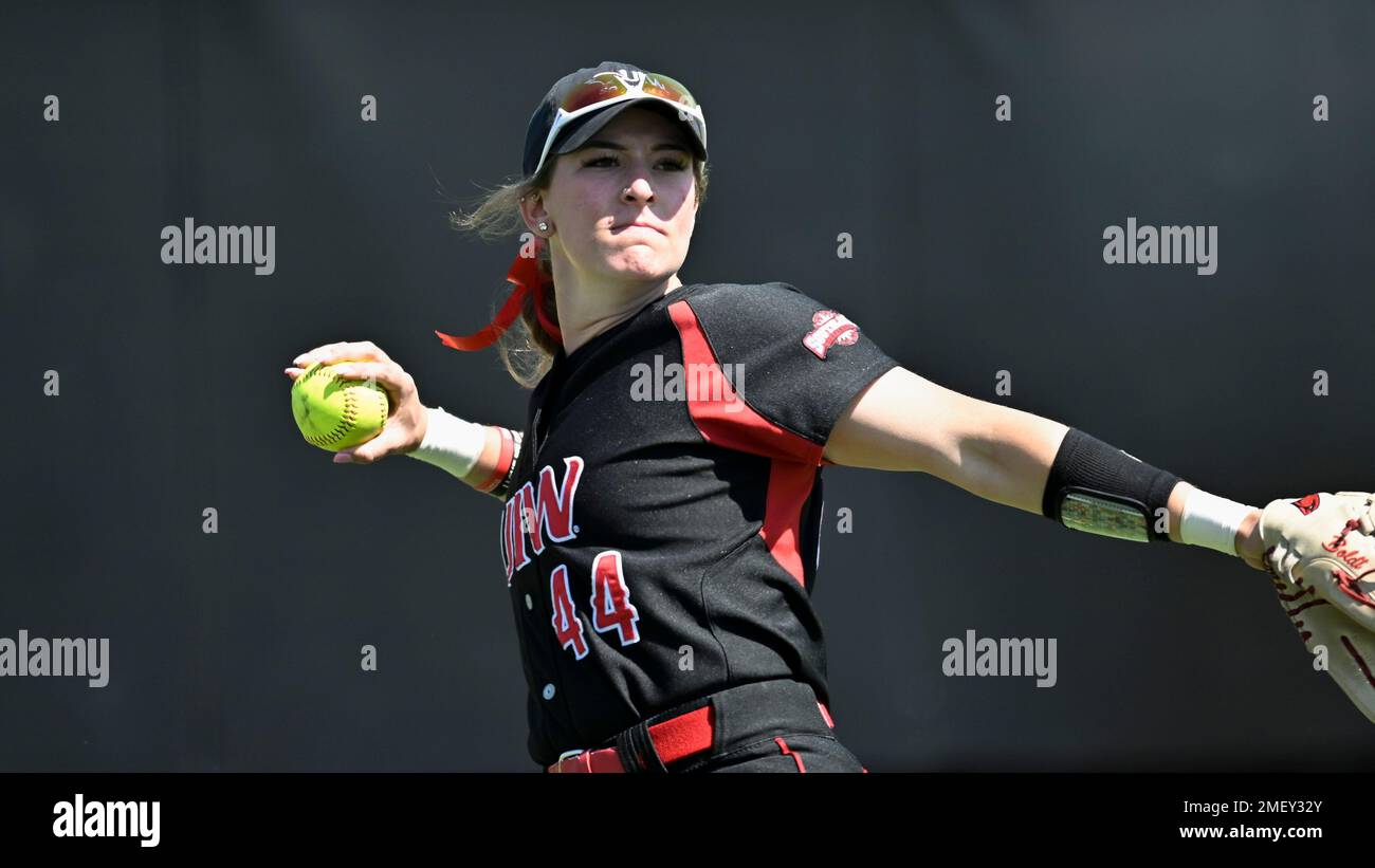 Incarnate Word's Maddie Boldt throws the ball during an NCAA softball ...