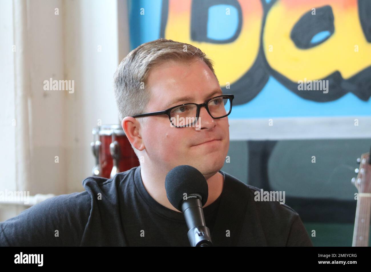 Wonder mike hi-res stock photography and images - Alamy