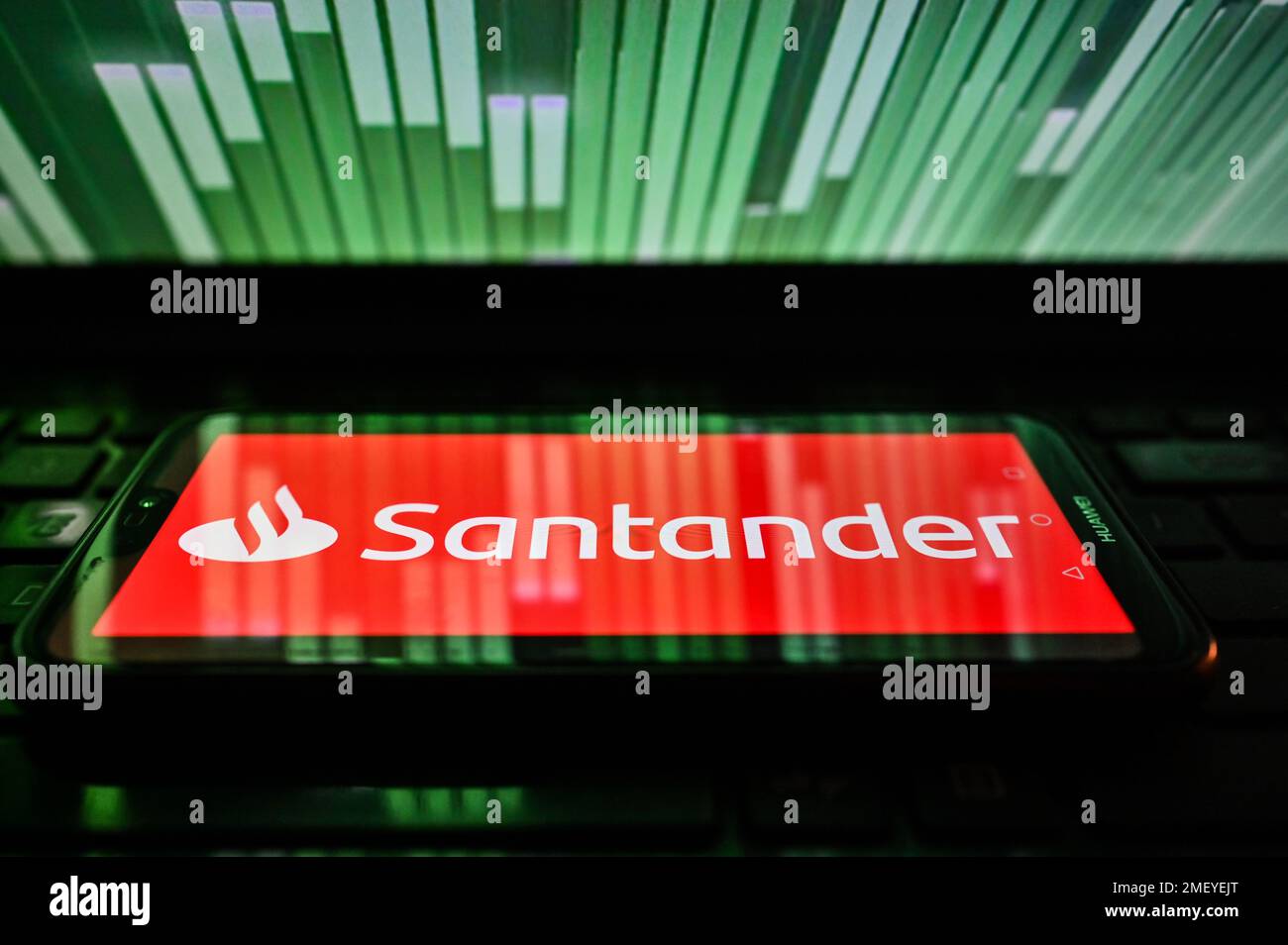 Santander mobile logo hi-res stock photography and images - Alamy