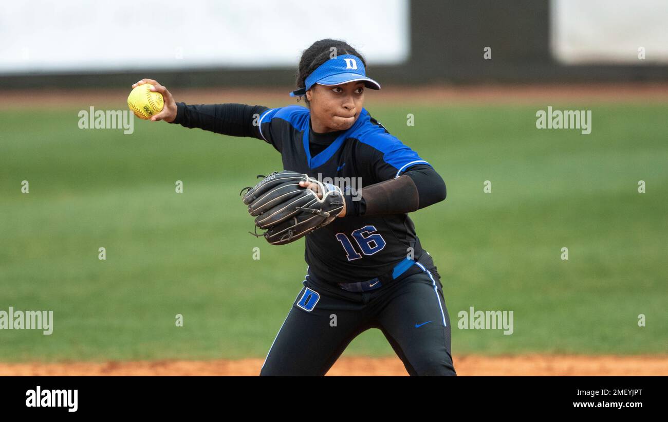 Duke's Deja Davis (16) makes a throw during an NCAA softball game on ...