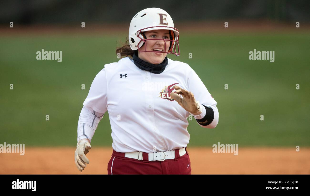 Elon's Grace Kiser (11) runs back to the dugout during an NCAA softball ...