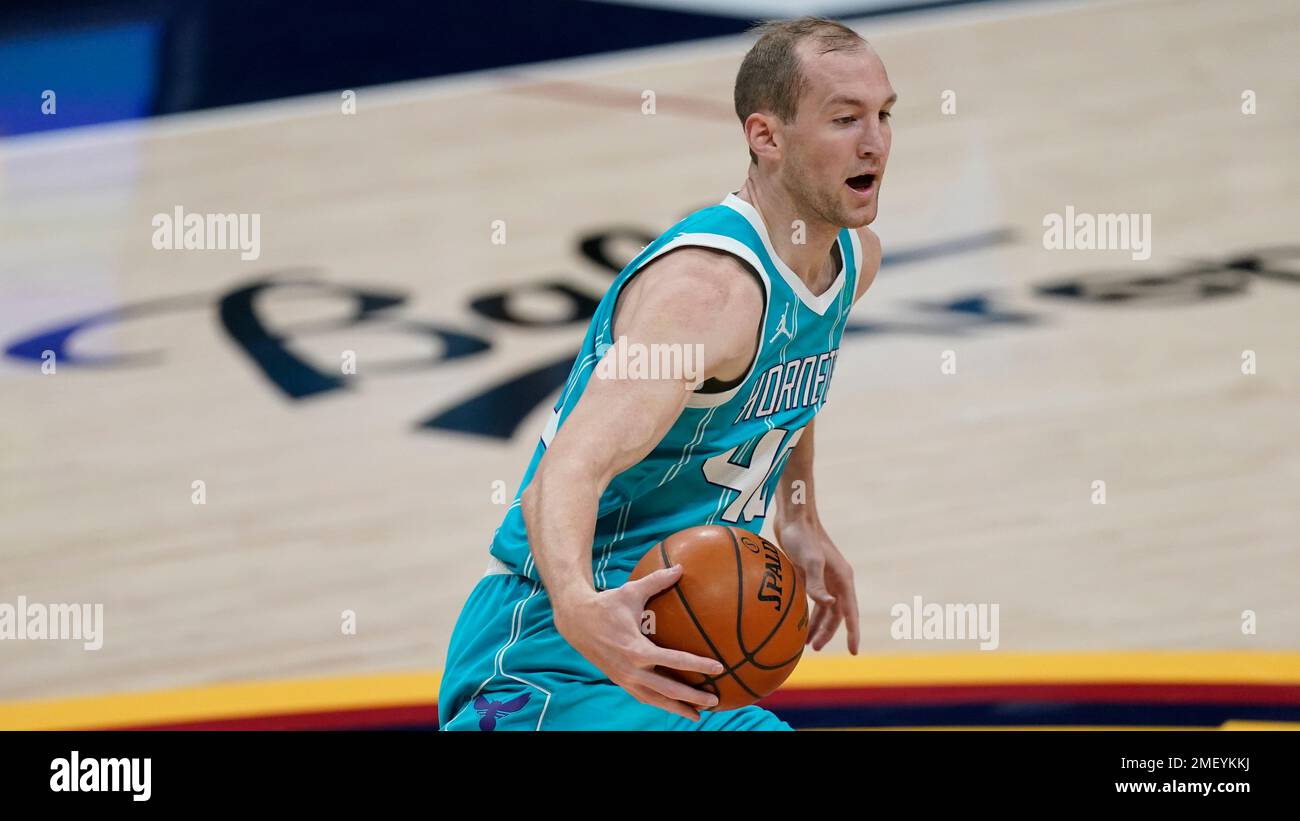 Charlotte Hornets center Cody Zeller (40) in the first half of an NBA ...
