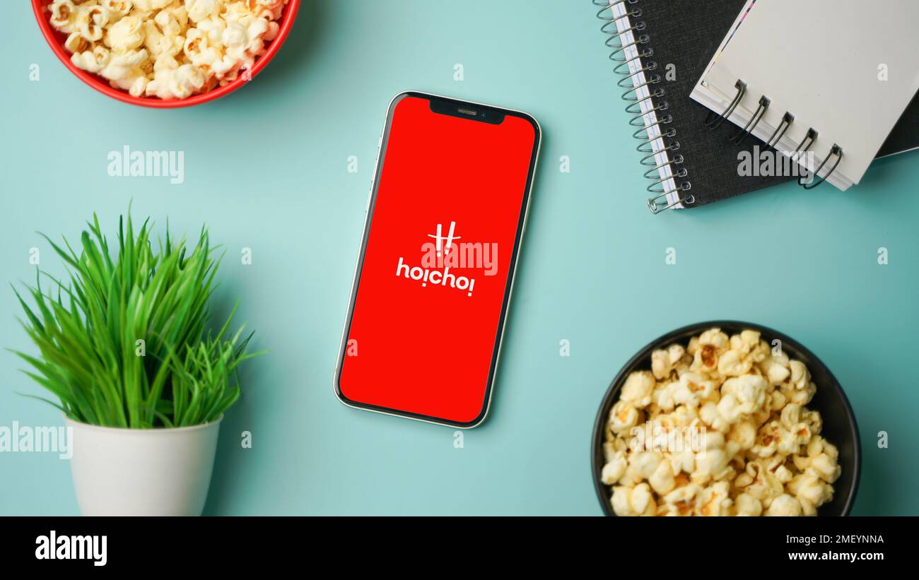 Hoichoi hi-res stock photography and images - Alamy