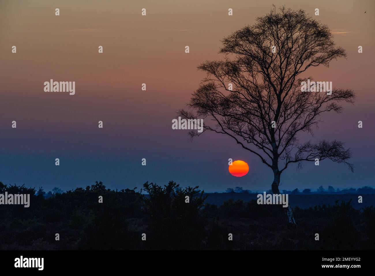 Setting of sun hi-res stock photography and images - Alamy