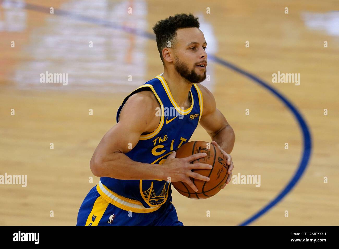 Golden State Warriors guard Stephen Curry during an NBA basketball game ...