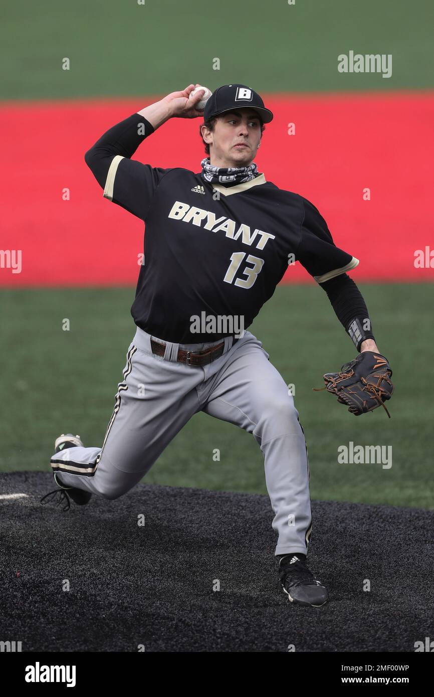 Bryant pitcher Luke Garofalo (13) pitches during an NCAA baseball game ...