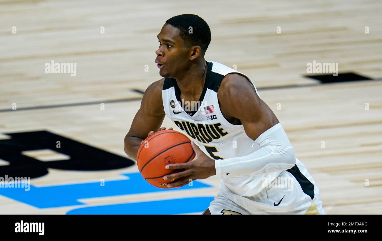 Purdue guard Brandon Newman (5) plays against Ohio State in the second ...