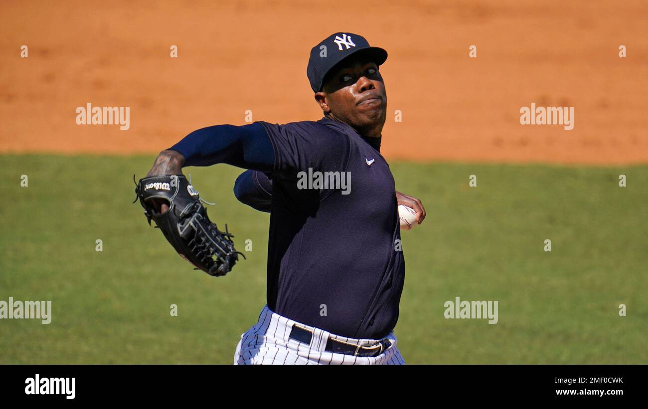 New York Yankees relief pitcher Aroldis Chapman delivers during the ...