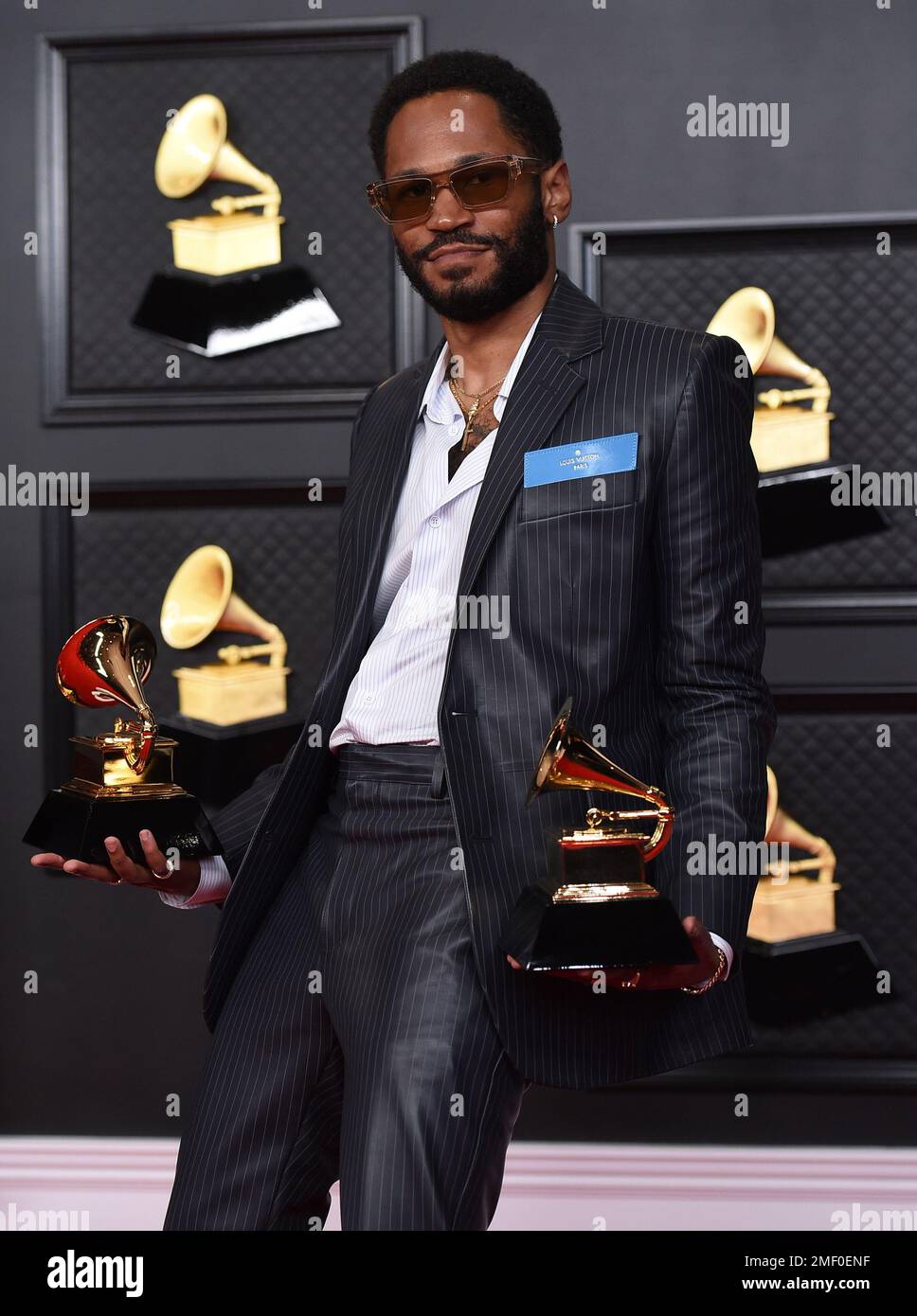 Kaytranada poses in the press room with the award for best dance ...
