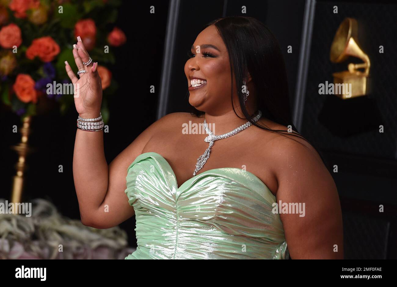 Lizzo arrives at the 63rd annual Grammy Awards at the Los Angeles ...