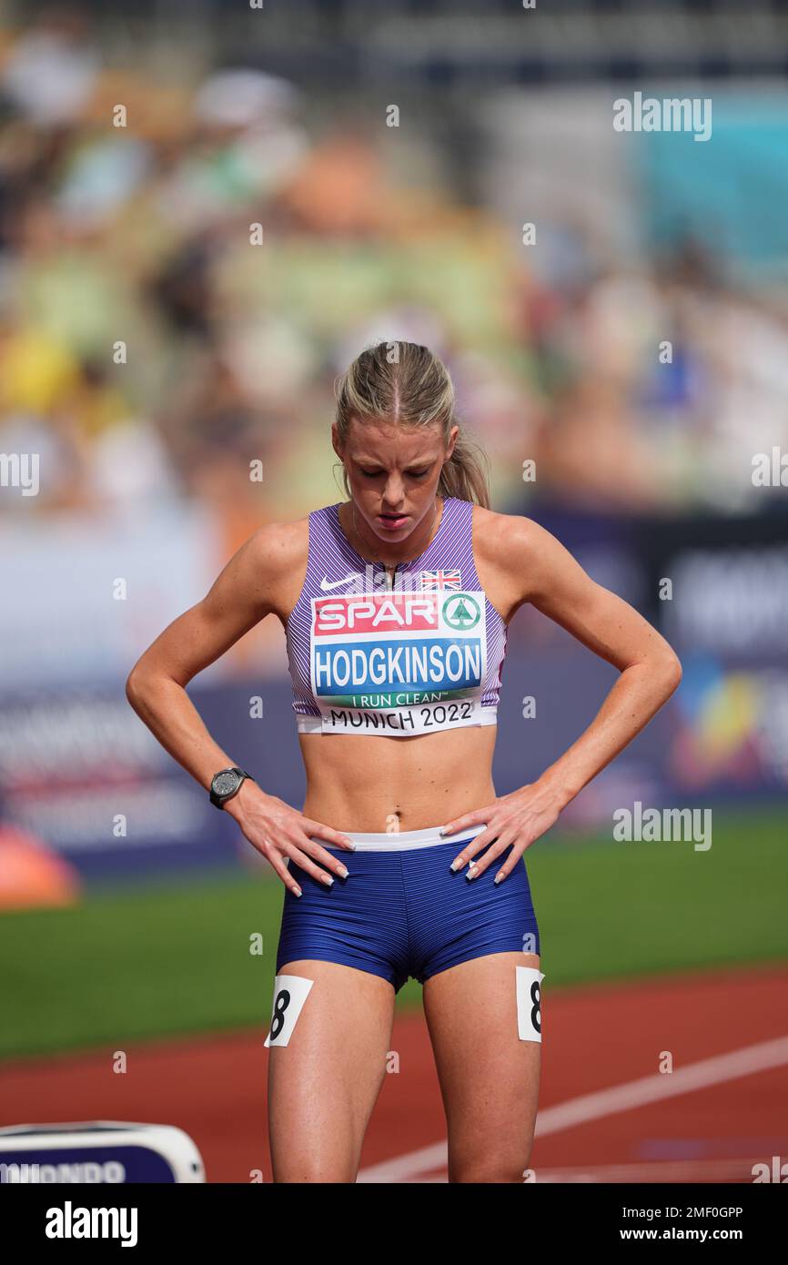 Keely Hodgkinson running the 800 meters at the European Athletics ...