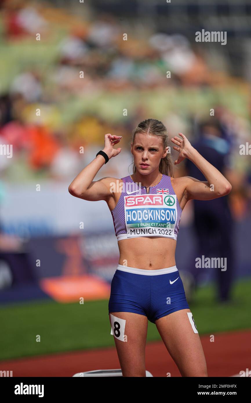 Keely Hodgkinson running the 800 meters at the European Athletics ...