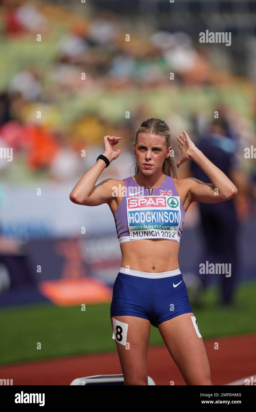 Keely Hodgkinson running the 800 meters at the European Athletics ...
