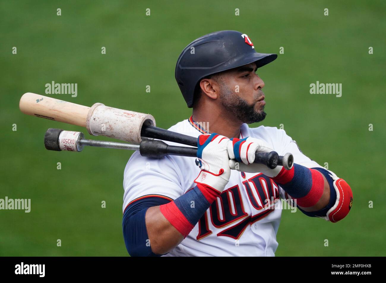 Minnesota Twins designated hitter Nelson Cruz (23) waits in the on deck ...